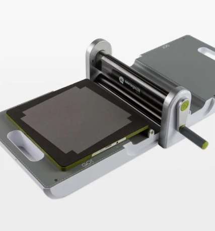 GO! Rag Square - 8-1/2" Die – Out of Hand Quilting & Fabrics